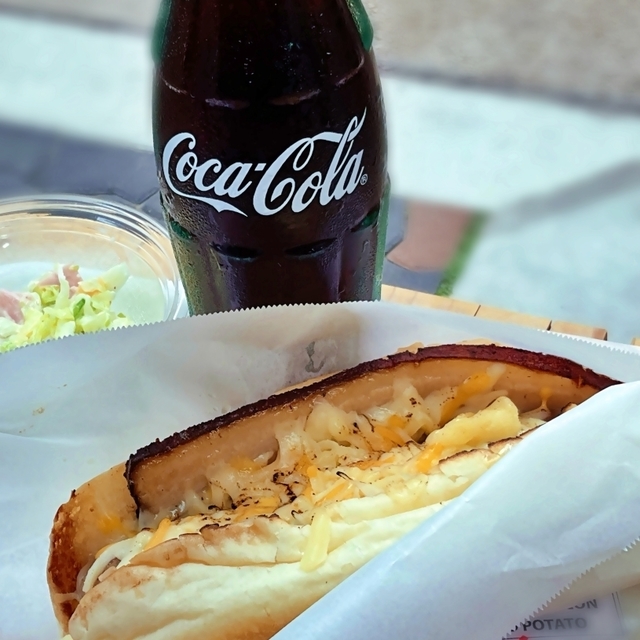 FAT DOG STAND （ファットドッグスタンド） BCドッグセット[空堀商店街]: 大阪グルメバーガー・ハンバーガー巡り